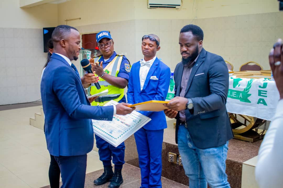 RDC : à Lubumbashi, la confédération internationale des jeunes ...