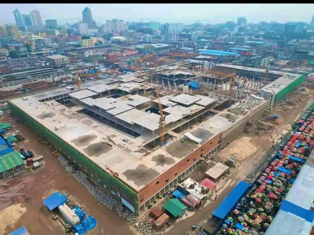 Kinshasa : le grand marché « Zando» passe de 10 à 500 pavillons ...