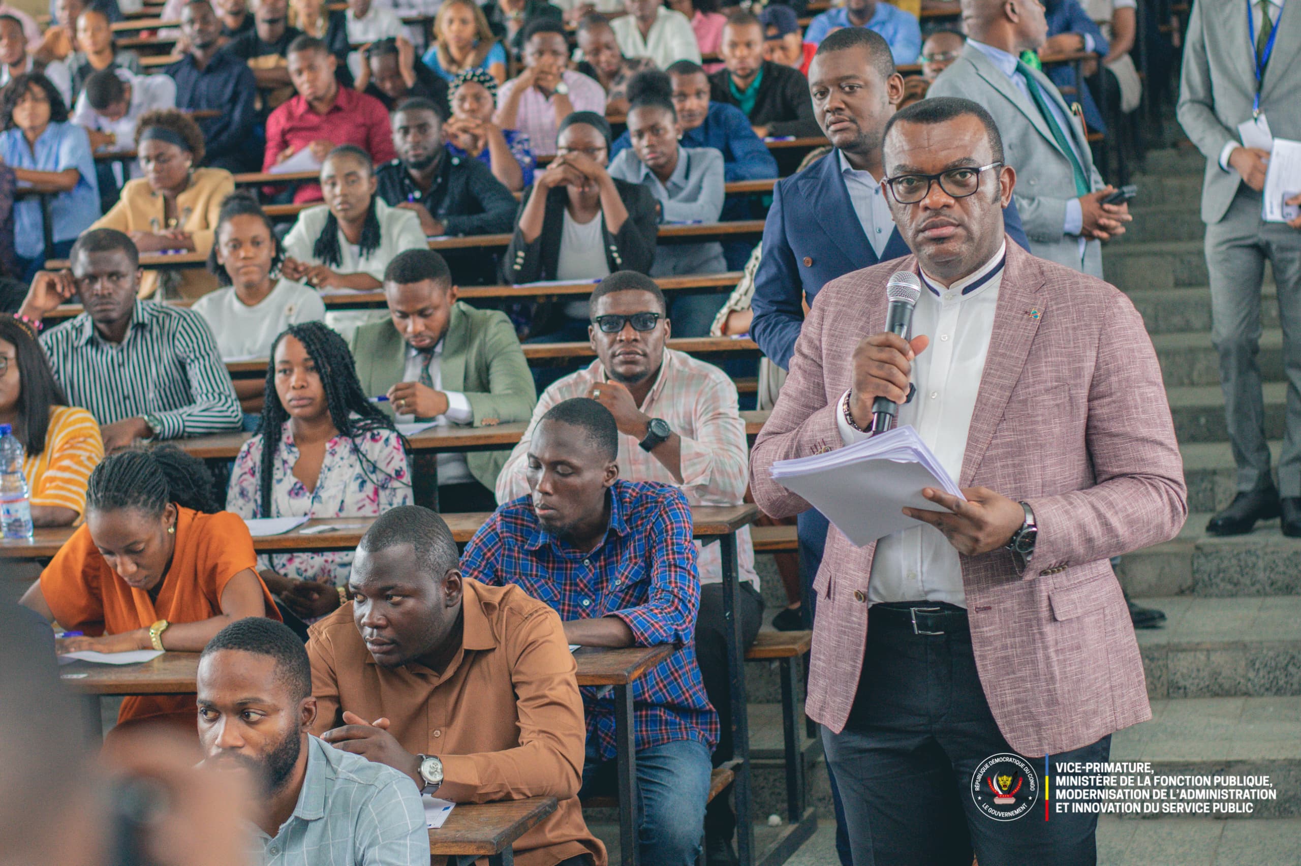 Fonction Publique : Le VPM Lihau lance officiellement l’épreuve écrite ...