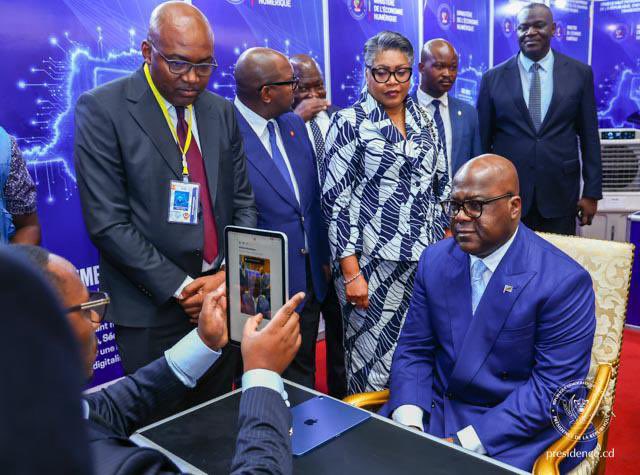 Administration Publique : Félix Tshisekedi lance le « RDC-Pass », un ...